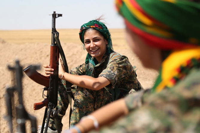 Kurdish women fighters | Correspondent