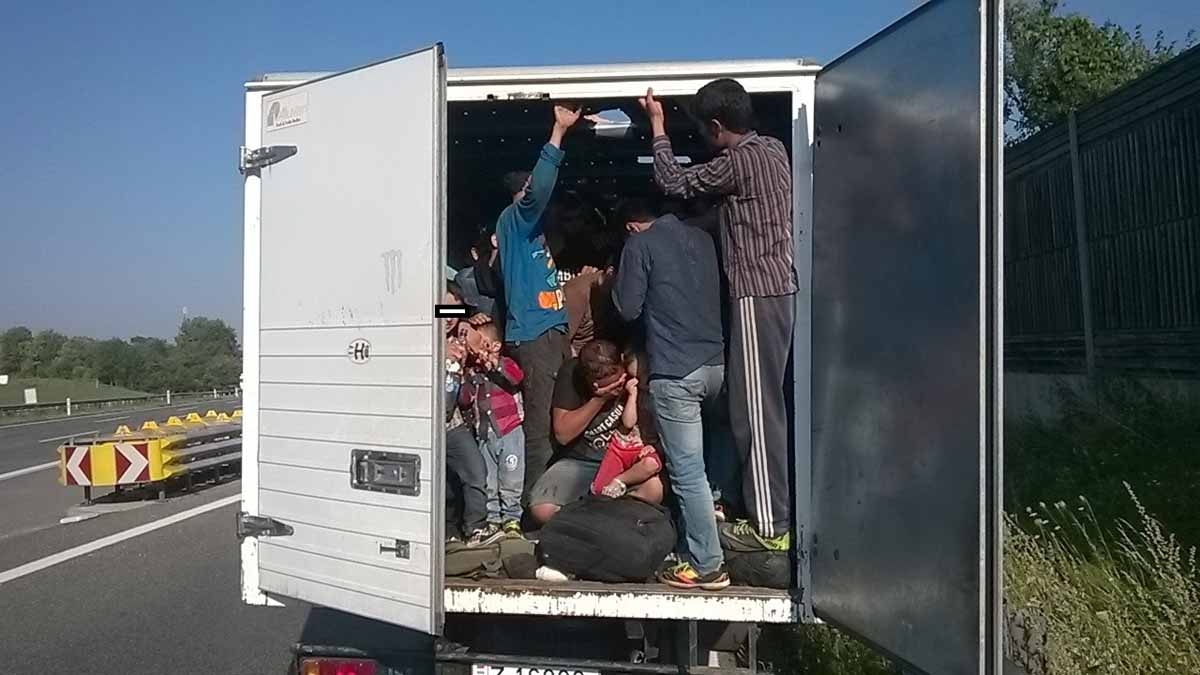 The cursed truck | Correspondent